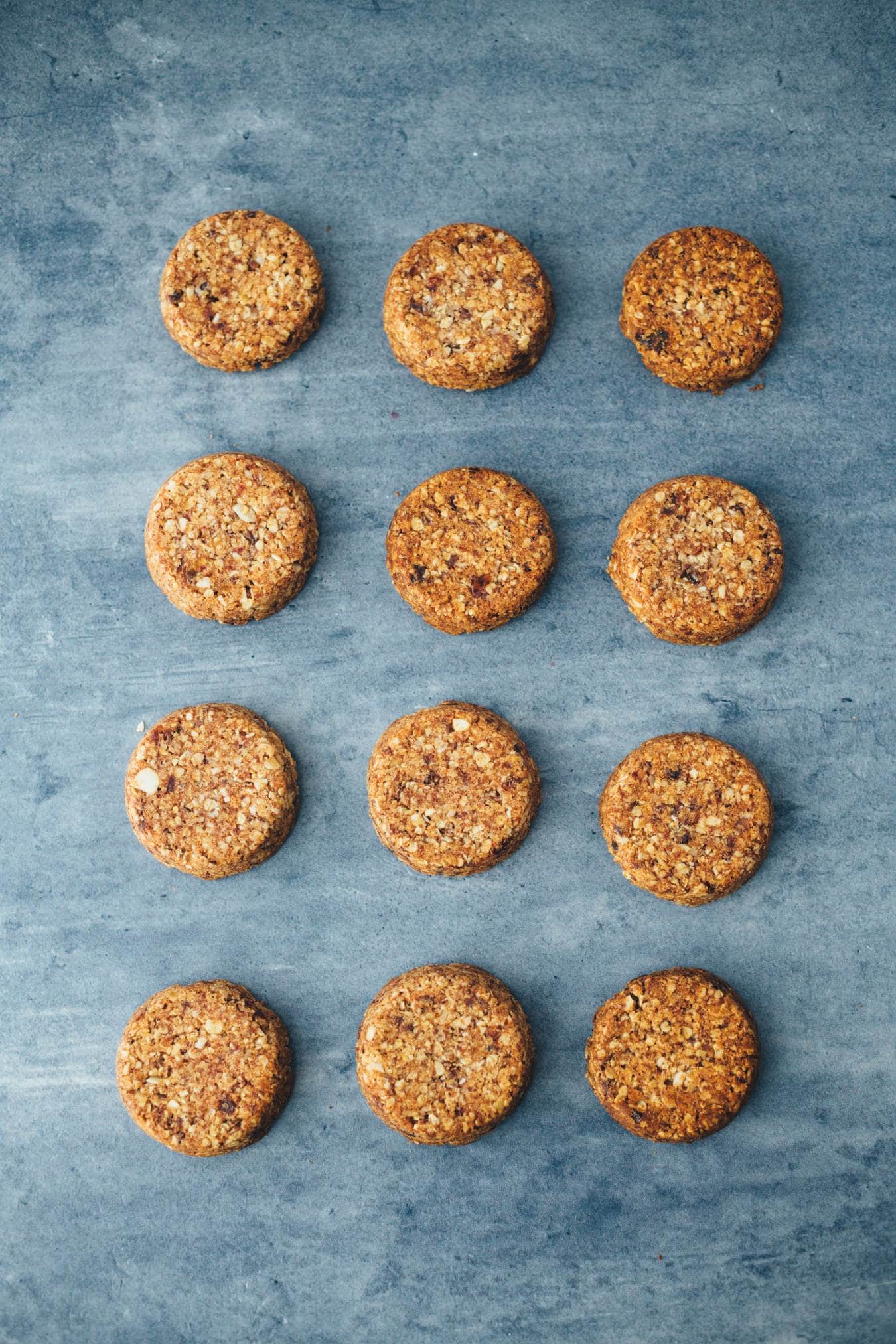 Granola Bites TO-GO (VEGAN) (30 minutes) — VEGANE VIBES