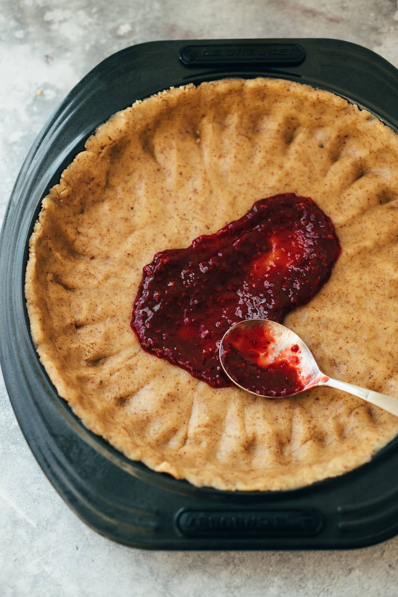 Vegan Linzer Cake - The sweet ambassador — VEGANE VIBES
