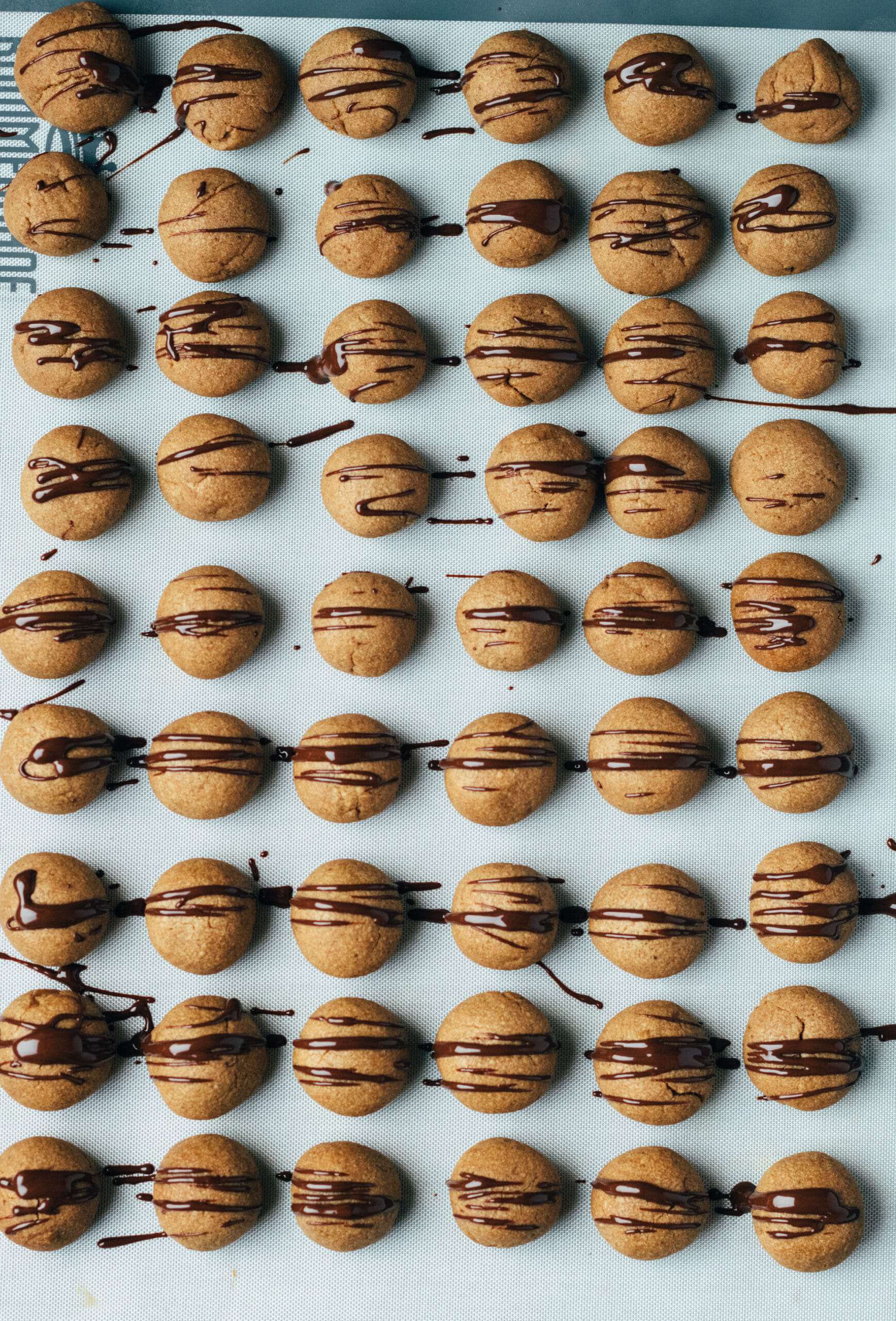 vegan nougat balls (40 minutes) - VEGANE VIBES