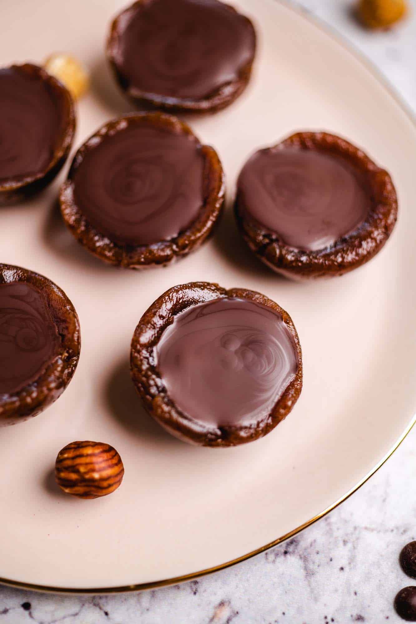 Vegan Toffifee (4 ingredients) gluten free — VEGANE VIBES